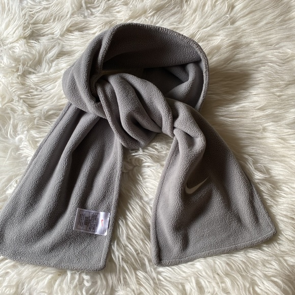 Nike | Accessories | Nwt Nike Mens Scarf Gray 6 Long | Poshmark